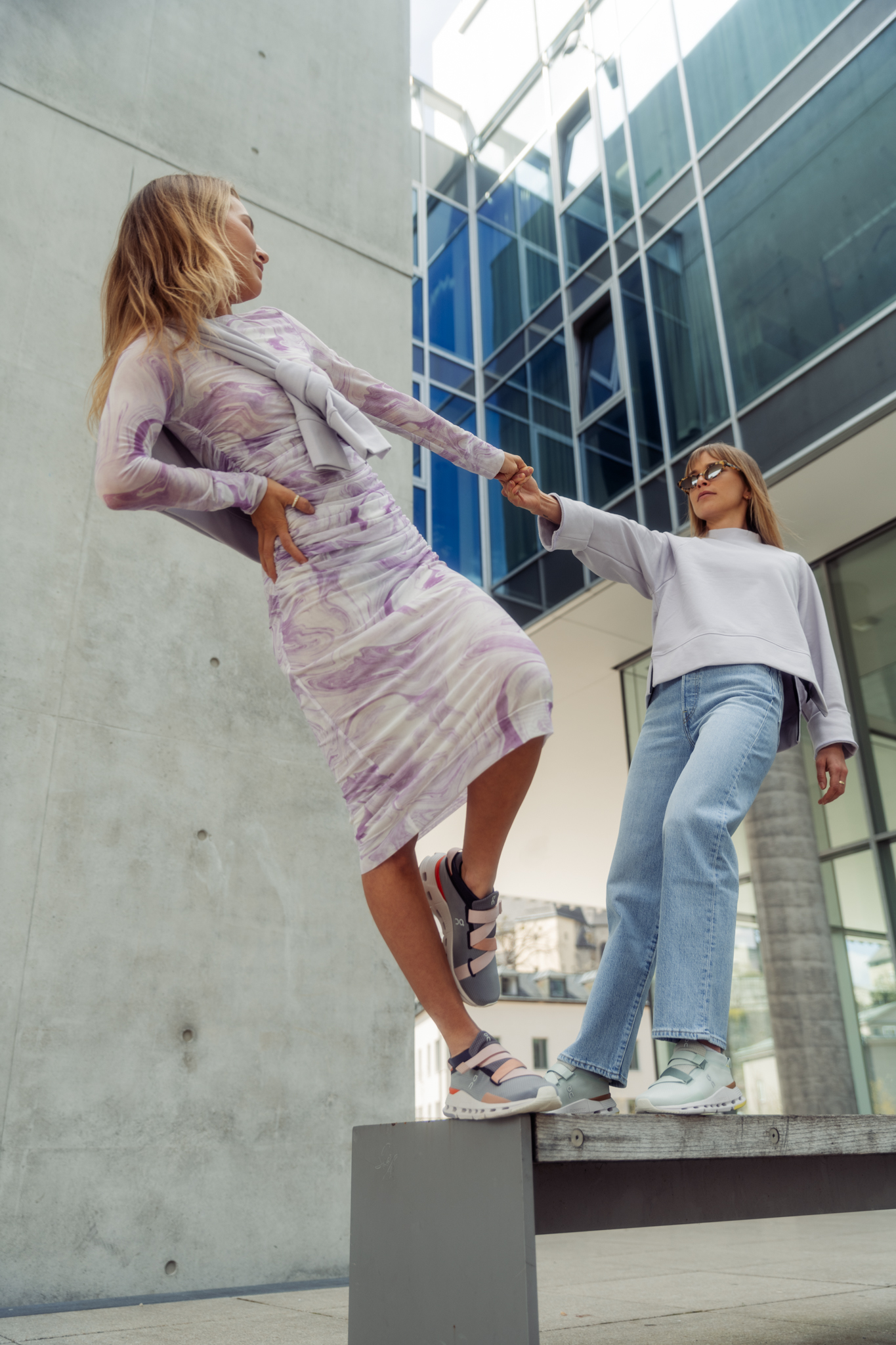 Hannah Hofinger for ON and Breuninger - Cloudnova Commercial